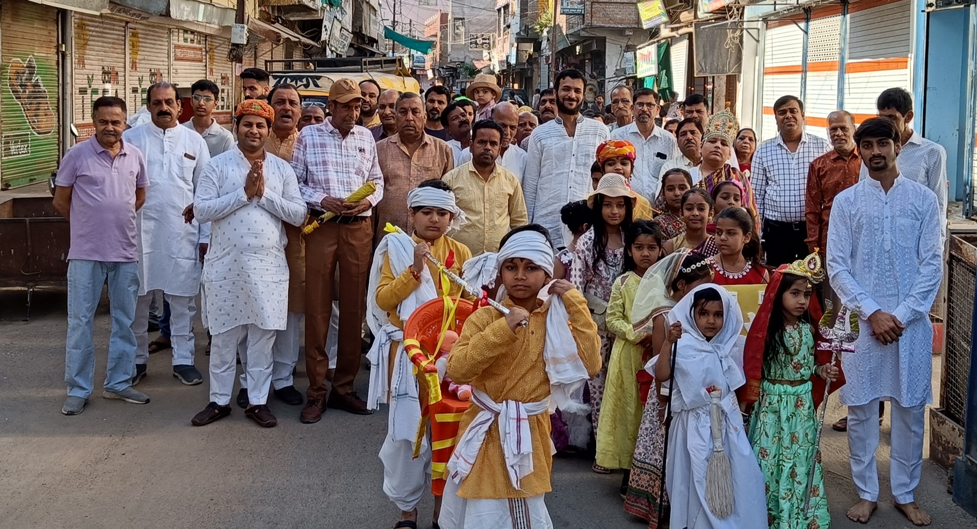 Palitana Taleti became Dadabadi and took out a procession with musical ...