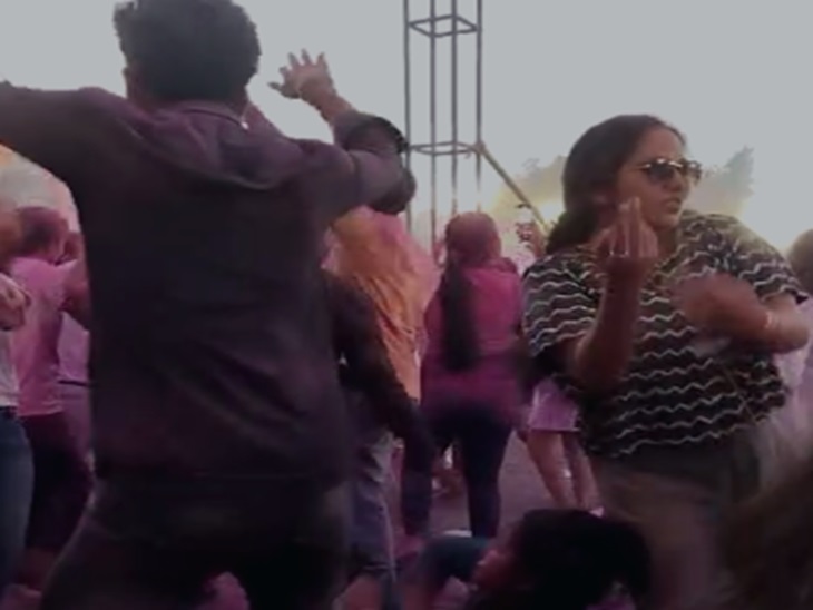 Raipur Chhattisgarh Holi Iloji Pooja Nathuram Holi Sadar Bazaar DJ ...