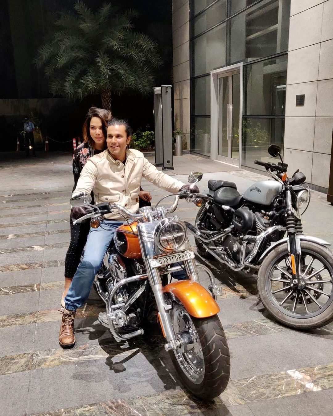 Randeep Hooda Net Worth: Polo Team, Rohtak Mumbai House, Luxury ...