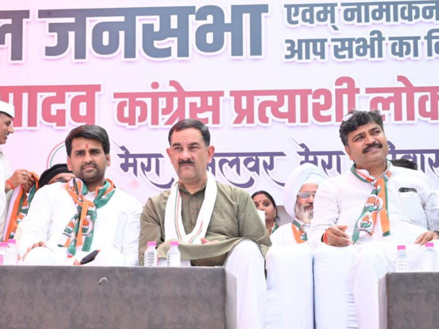 Papers of those asking for Ahir Regiment torn - Jitendra Singh | अहीर ...