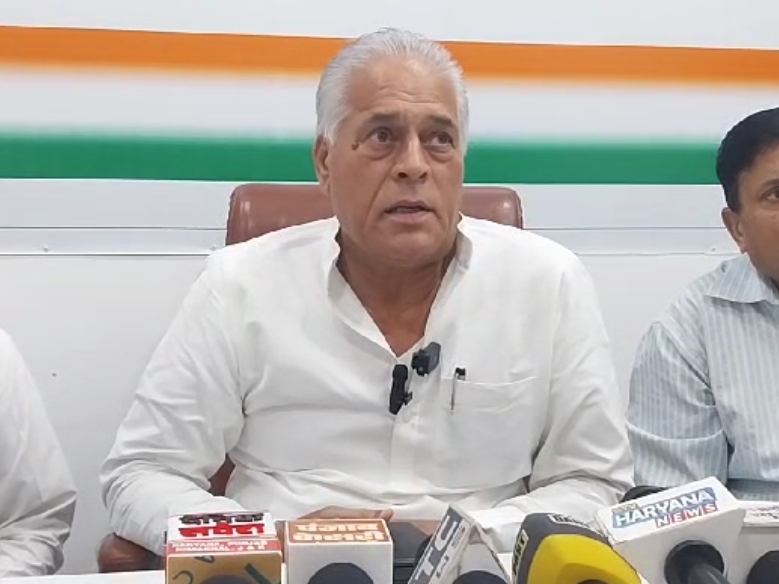 Palwal Former minister Karan Dalal press conference | पलवल में बोले ...