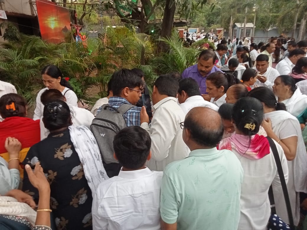 Catholic community organized in Red Church of Indore | इंदौर के रेड ...