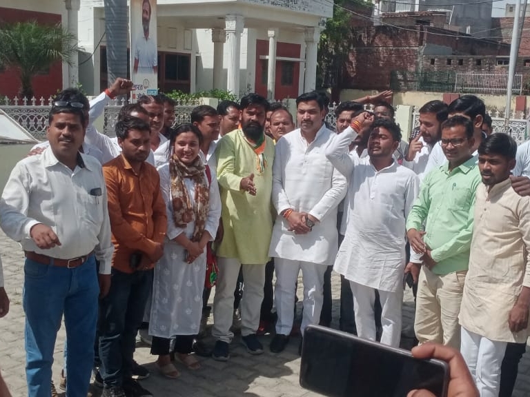 Latest Amethi District News (अमेठी जिला न्यूज़): पढ़ें 7 अप्रैल के ...