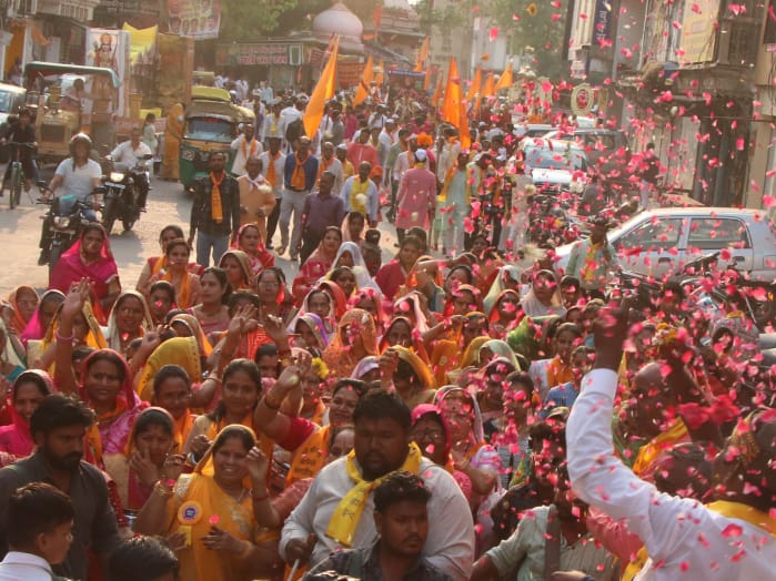 13 organizations of Kumbhakar Samaj took out a procession in Indore | इंदौर में कुंभकार समाज के ...