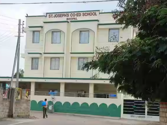 Easter festival will be celebrated on Sunday in Arera Colony Bhopal ...