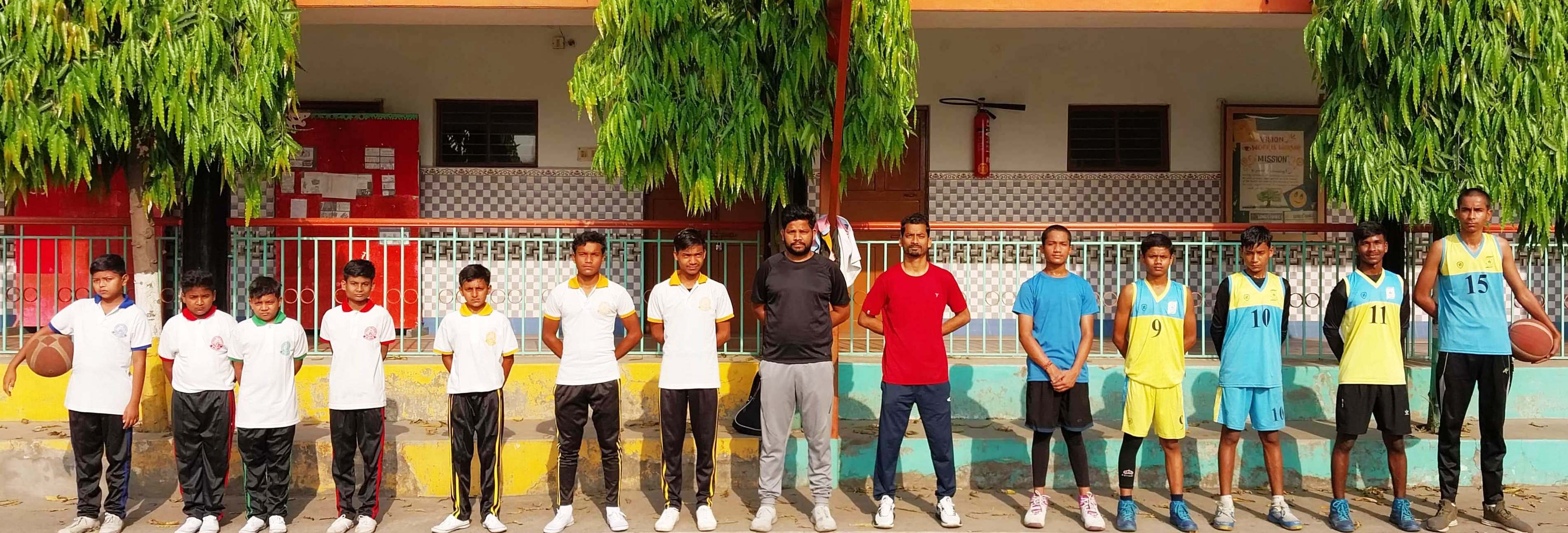 Organizing basketball competition among students | छात्रों के बीच ...