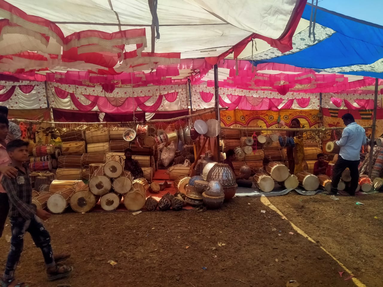 Gram Panchayat and Bagidaura Panchayat Samiti made arrangements for ...