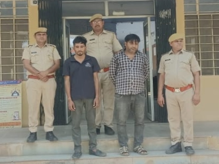 Gang involved in theft from mobile tower exposed. 2 accused arrested ...