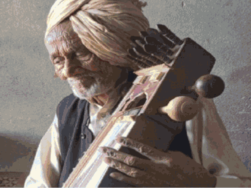 Haryana's famous Sarangi player Ustad Maman Khan passes away, laid to ...
