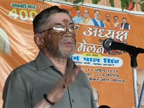 Bareilly- MP Santosh Gangwar targets the mayor | बरेली- सांसद संतोष ...