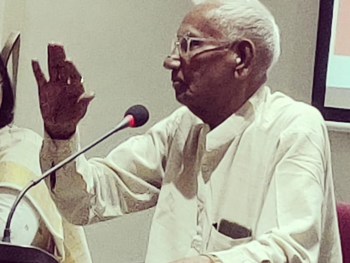 6 new books of Rati Saxena launched