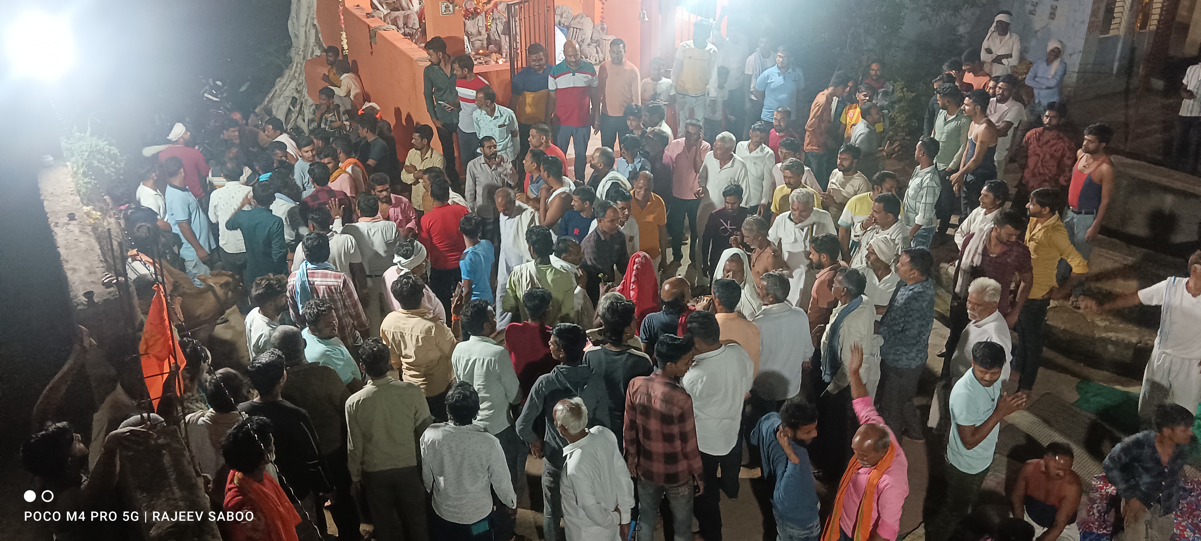 Dev Dham event continued throughout the night at Kuili Wali Mata Mandir