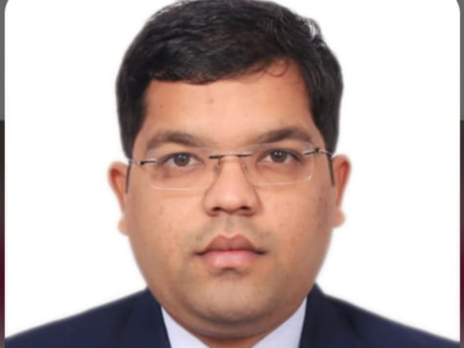 Nikhil of Mandhata royal family selected in UPSC