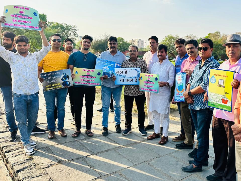 Rajasthan News, Youth appealed to save water through posters and ...