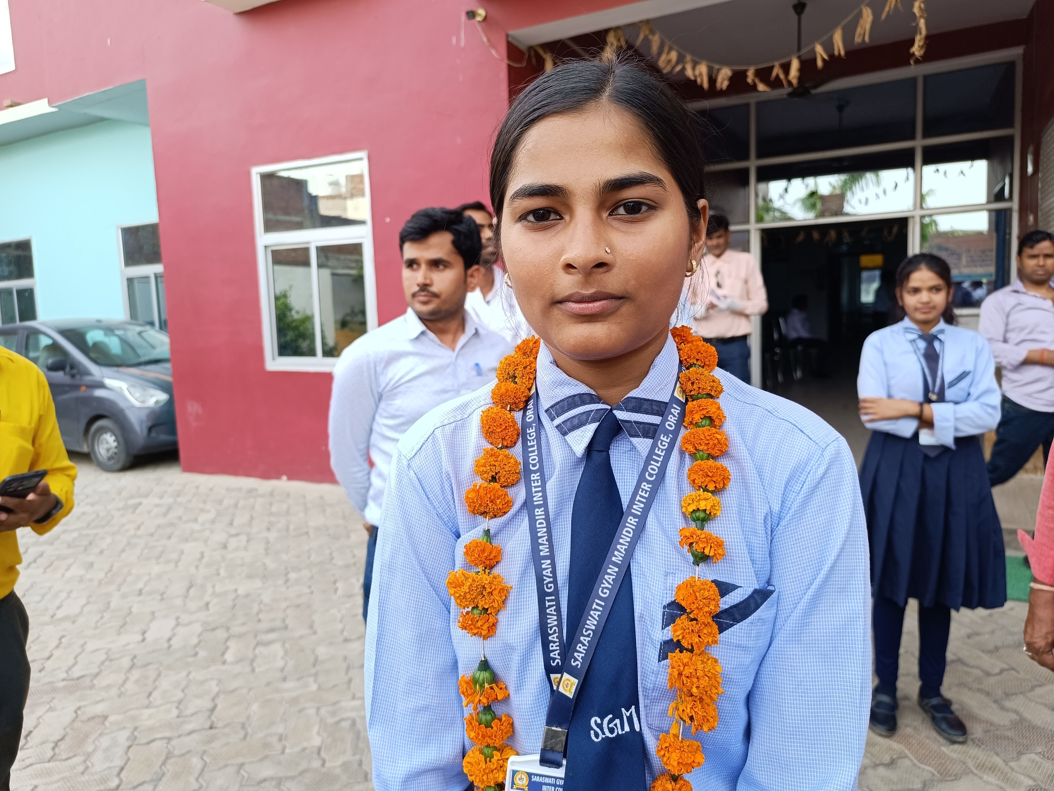 10th result - Jalaun has 3 girls in the top ten - Deepanshi got third ...