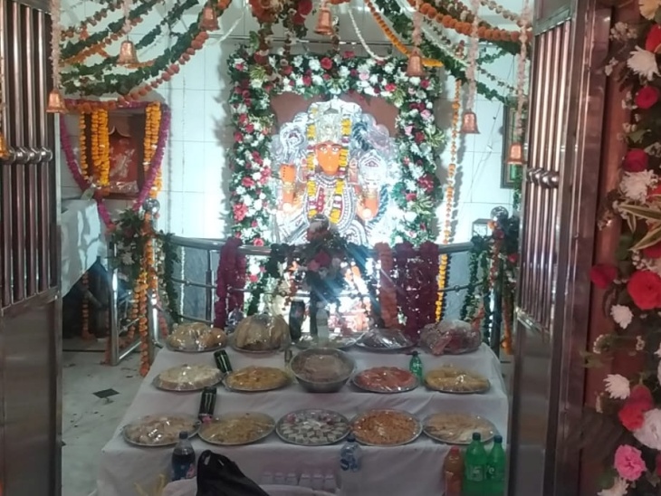 Hanuman Jayanti today, Akhand Ramayan recitation held in temples ...