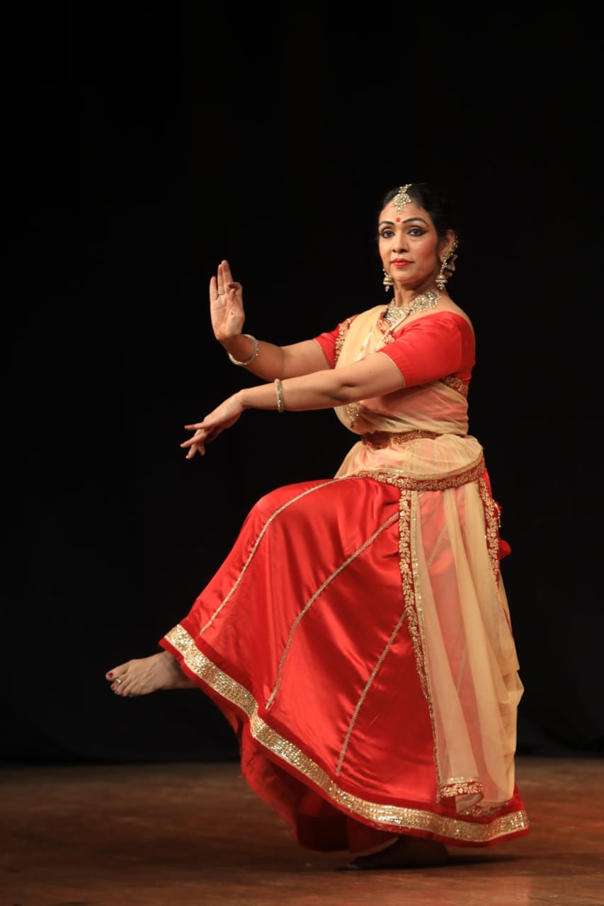 Shringar Ras decorated with Kathak on World Dance Day | वर्ल्ड डांस डे ...