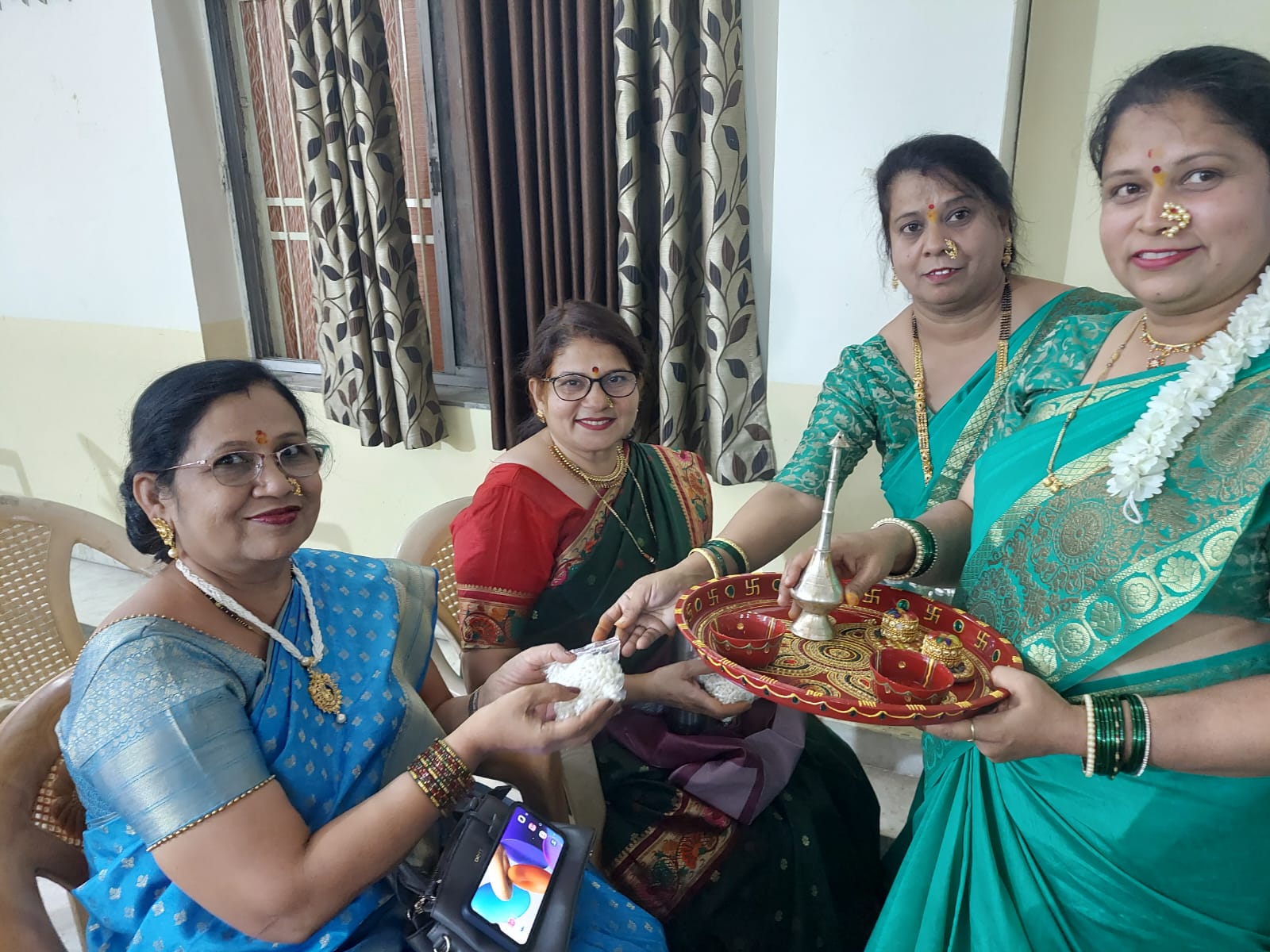 Worship of Chaitra Gauri in Datta Mandir Arera Colony, Bhopal | दत्त ...