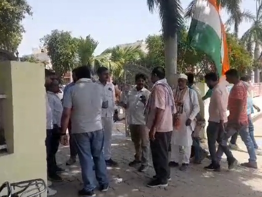 Latest Amethi District News (अमेठी जिला न्यूज़): पढ़ें 1 मई के ताज़ा ...