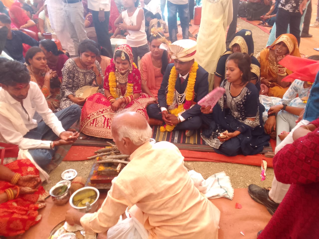 3 couples became life partners in the marriage conference of Sen Samaj ...