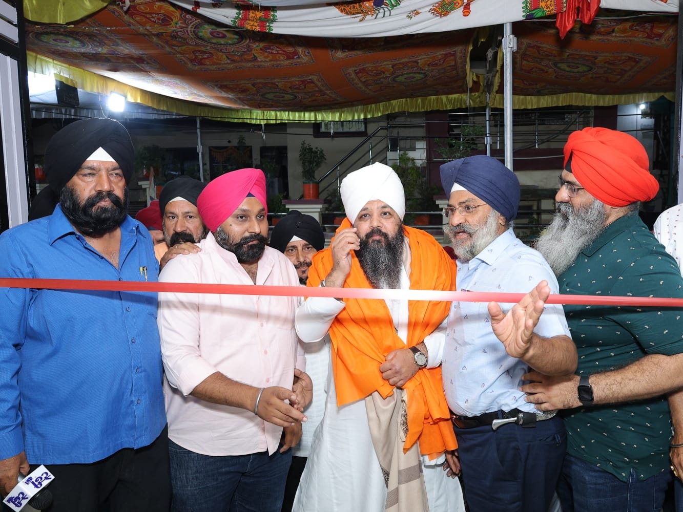 Sikh society organized Shri Guru Singh Sabha in Indore