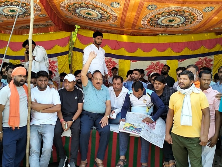 The youth was murdered in a love affair. Police detained 3 accused, Sarva Samaj kept Gangapur ...