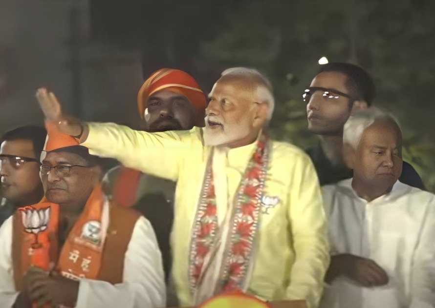 camera, eye, Prime Minister, Narendra Modi, road show, Patna, sunday ...