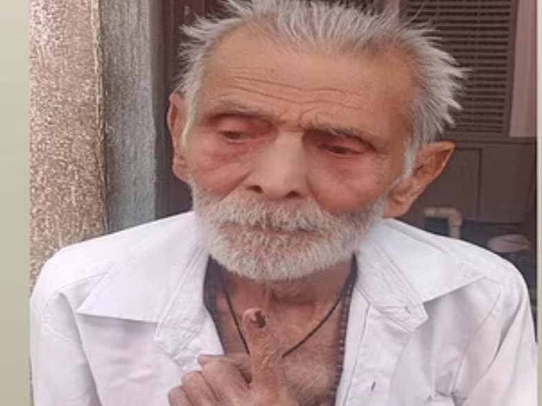 The old man left his wife's dead body and reached the polling booth