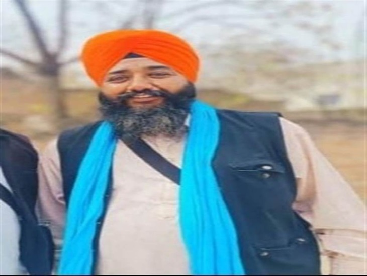 Punjabi singer Daljit Dosanjh village Dosanjh kalan Gurudawar Mukh ...