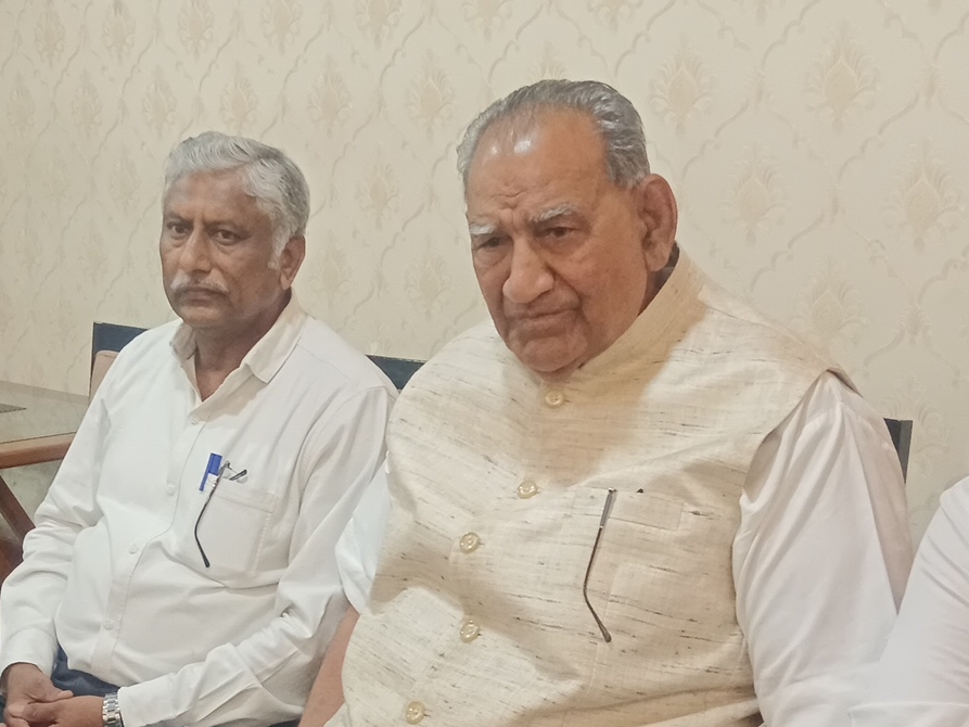 Kaithal JJP MLA Ramkumar Gautam Delhi CM Arvind Kejriwal attack. AAP ...