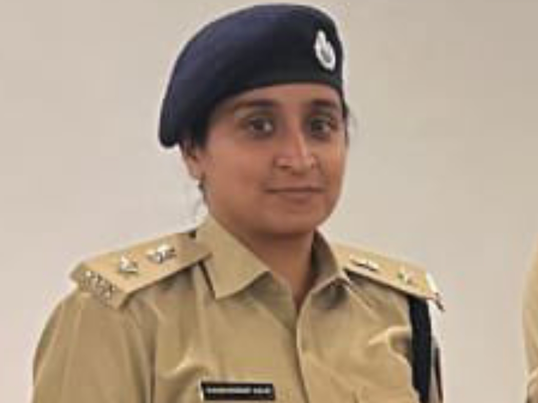 SSP Kanwardeep Kaur return order policemen DDR cut | Chandigarh News | चंडीगढ़ में DDR कटवाने ...