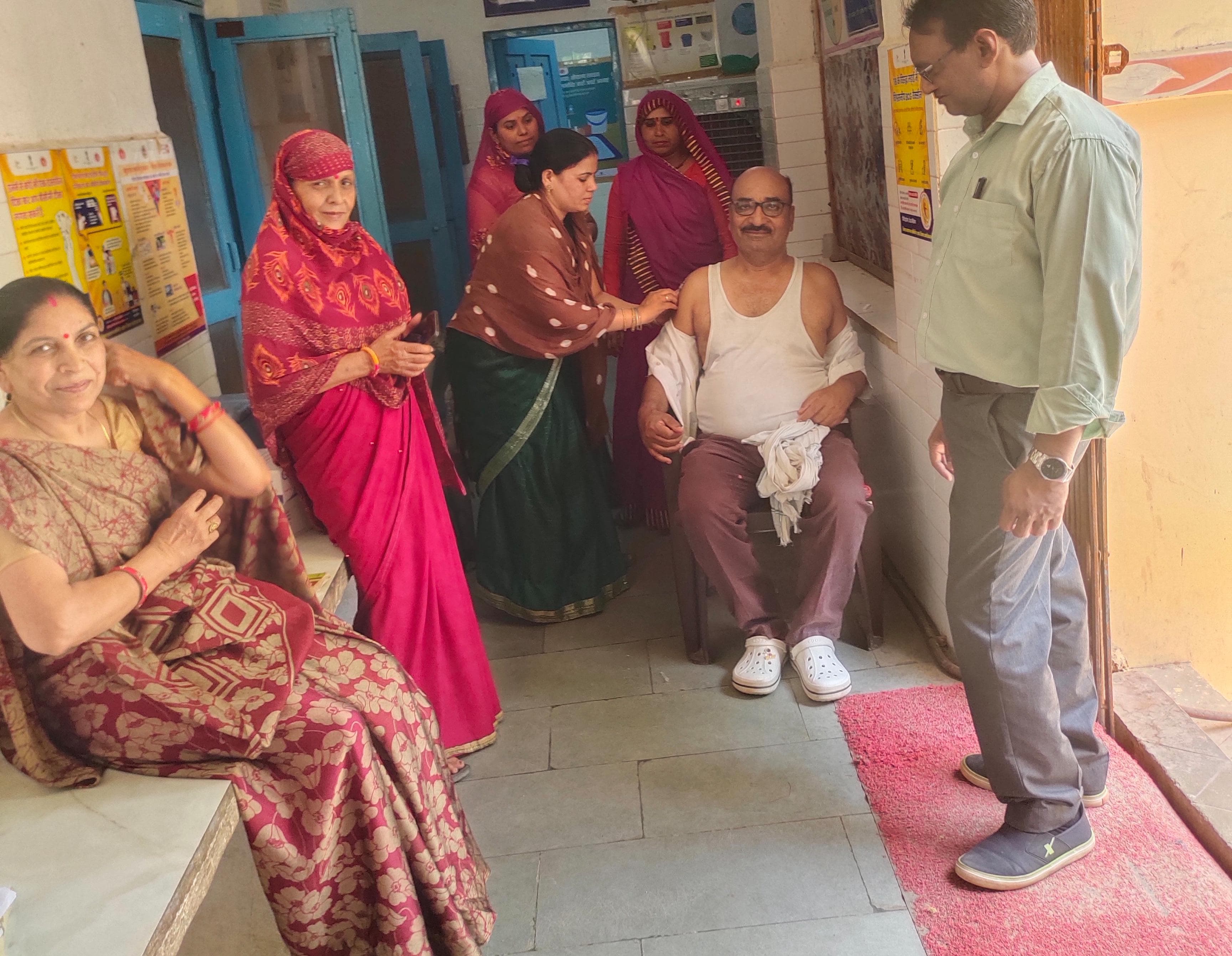 Get BCG vaccine to prevent TB | टीबी से बचाव के लिए लगवाएं बीसीजी का ...