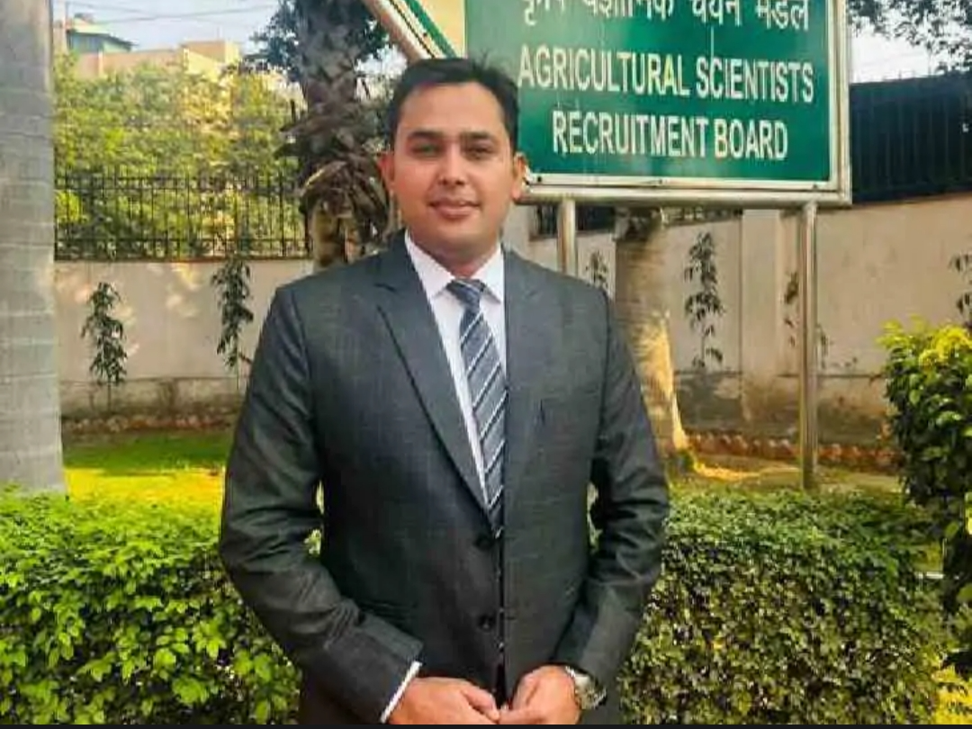 MPPSC 2021 Result Topper; Guna Deputy Collector Amit Soni Success Story ...