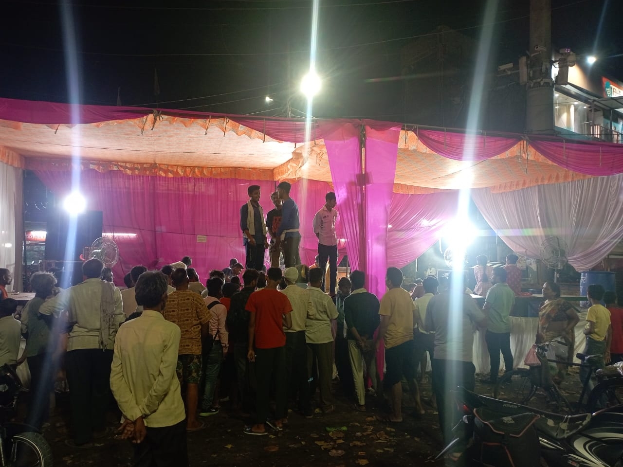 Bada Mangal organized in Balaganj, Lucknow | लखनऊ के बालागंज में बड़ा ...