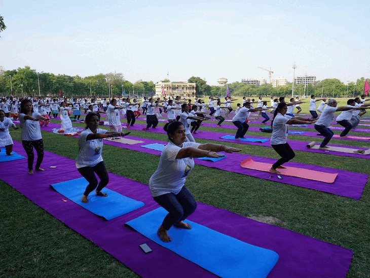Registration for Yoga Day begins at BHU | योग दिवस पर काशीवासियों के ...