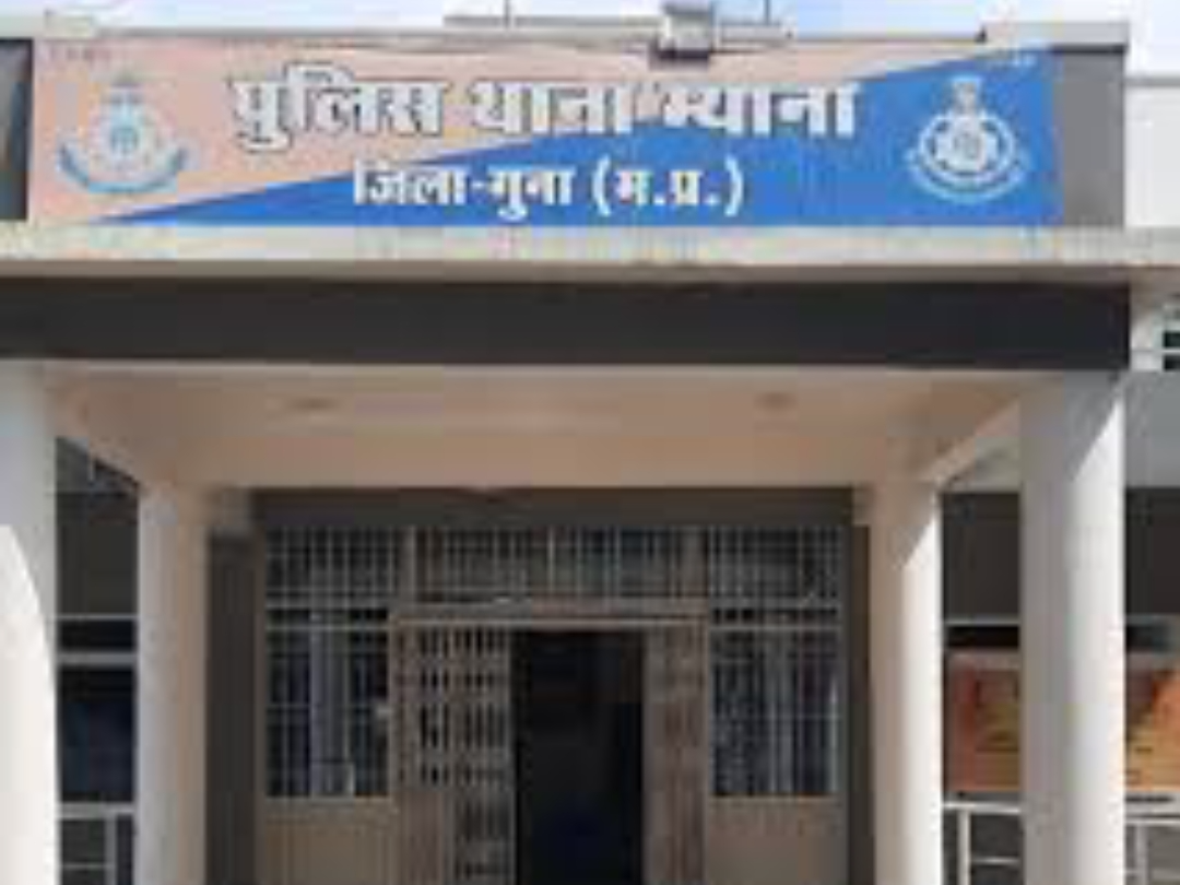 FIR against two PDS shop vendors in Guna | गुना में दो PDS दुकान ...