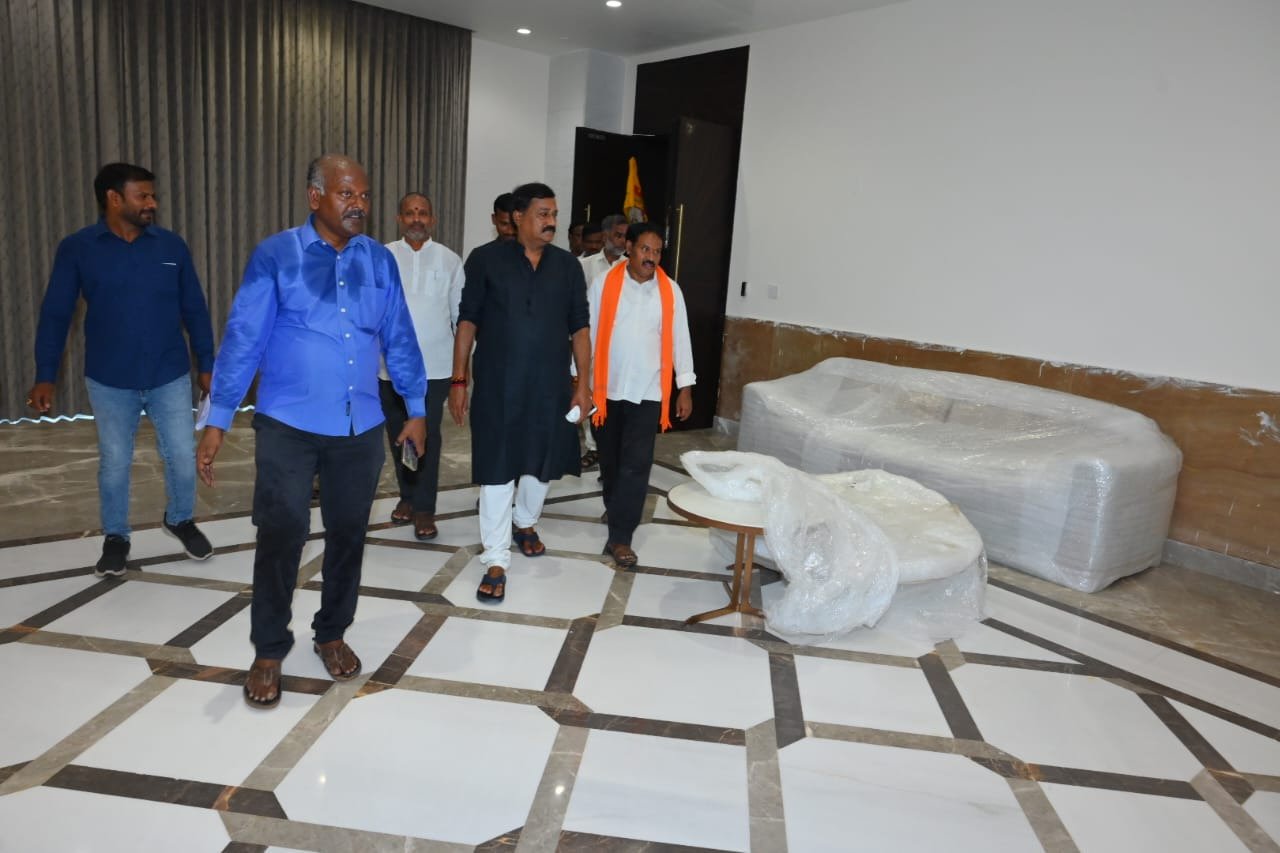 Jagan Mohan reddy luxurious resort palace on hills rushikonda hill ...