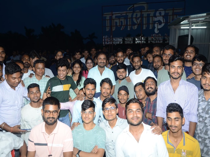 Anand Kumar of Super 30, Takshila Library, Reading Zone, Super 30 ...