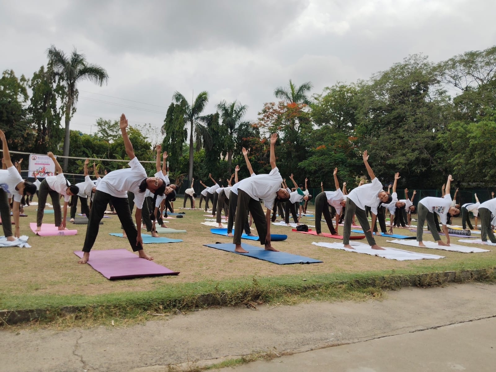 Organised at Sika School No. 2, Indore | इंदौर के सिका स्कूल क्रमांक 2 में आयोजन: अंतरराष्ट्रीय ...