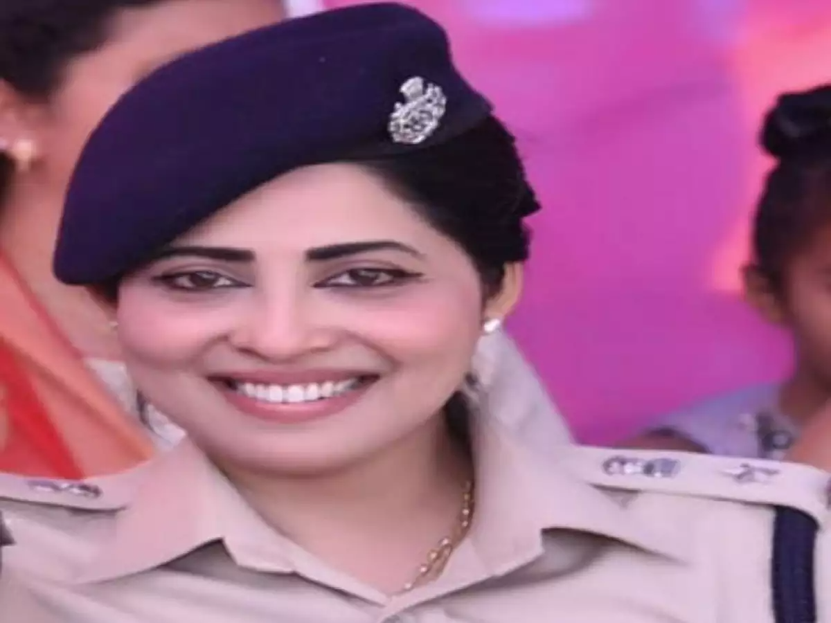 Himachal IPS G Shivakumar posted as DIG CISF Soumya Sambasivam DIG Mandi