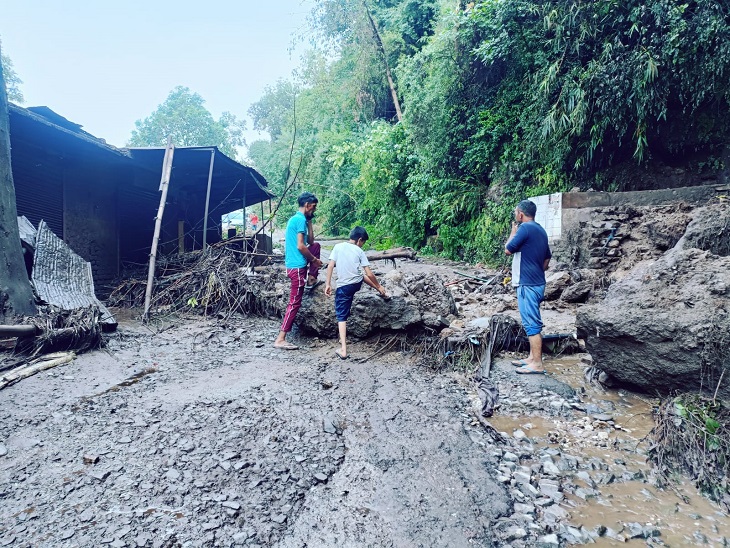 Flash-flood Udaipur Lahaul Spiti Himachal Pre Monsoon Rain | हिमाचल में बादल फटा, गंभरपुल में ...
