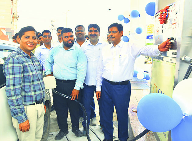 Haryana City Gas starts CNG pump in Bhiwadi | हरियाणा सिटी गैस के ...