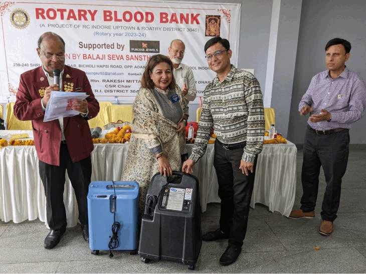 Foundation stone of Rotary Blood Bank laid in Indore