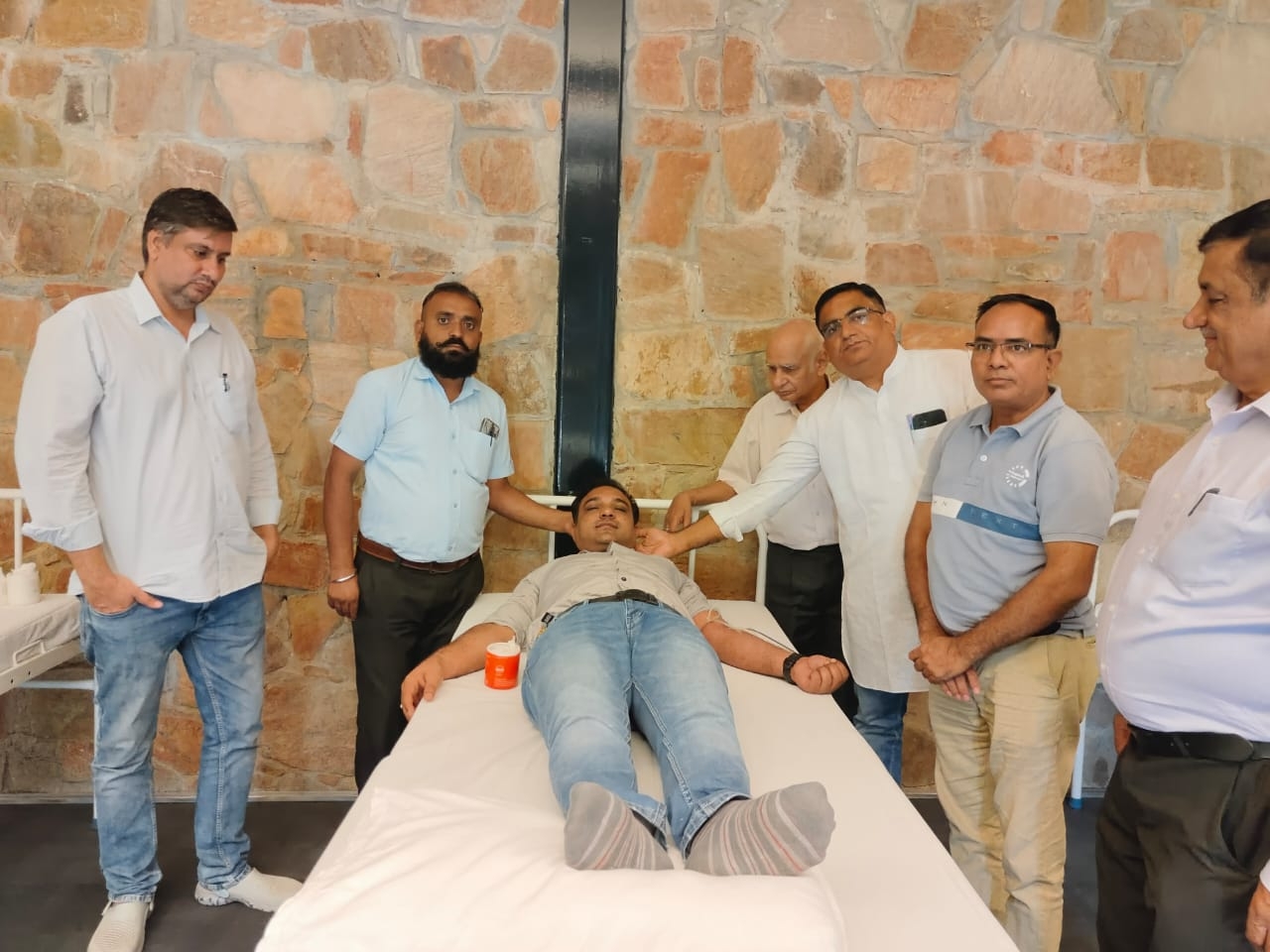 Doctors Day celebrated in Sadari | सादड़ी में मनाया डॉक्टर्स डे ...