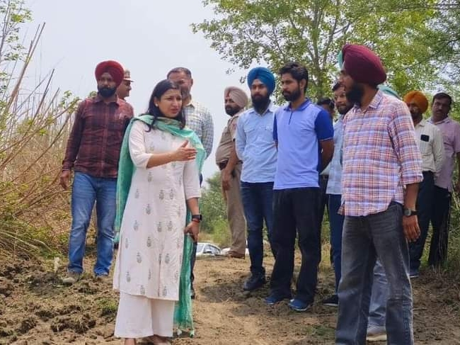 Hoshiarpur DC visited flood affected areas | होशियारपुर डीसी ने किया ...