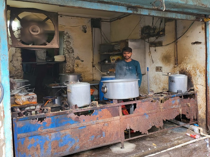 Action taken in Raipur, Cooker, Biryani, Rotten food, Food department ...