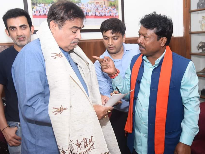 Bastar MP Mahesh Kashyap met Union Minister Nitin Gadkari | केंद्रीय ...