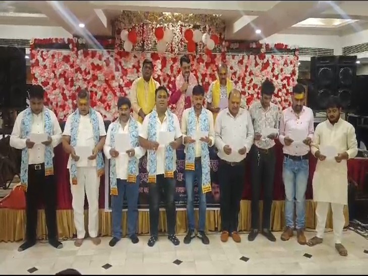 Shyam Sevadar family honored with ceremony | श्याम सेवादार परिवार का ...