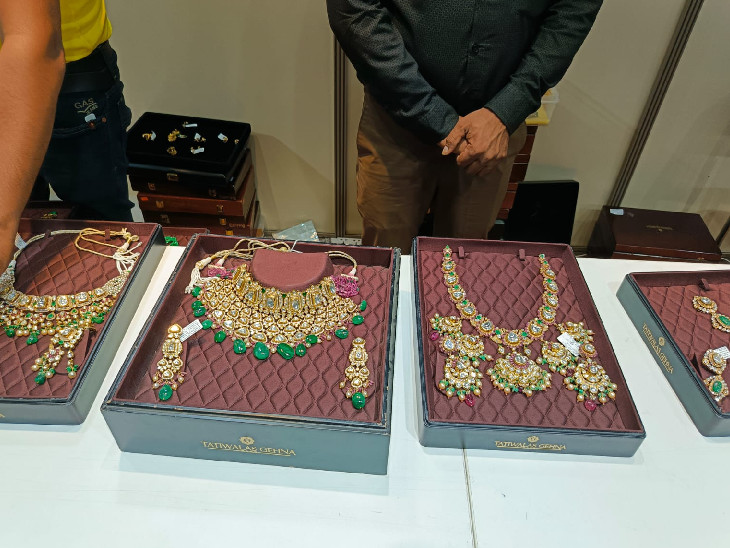 Jaipur Jewellery Show 2024; Anant Radhika Ambani Wedding Necklace ...