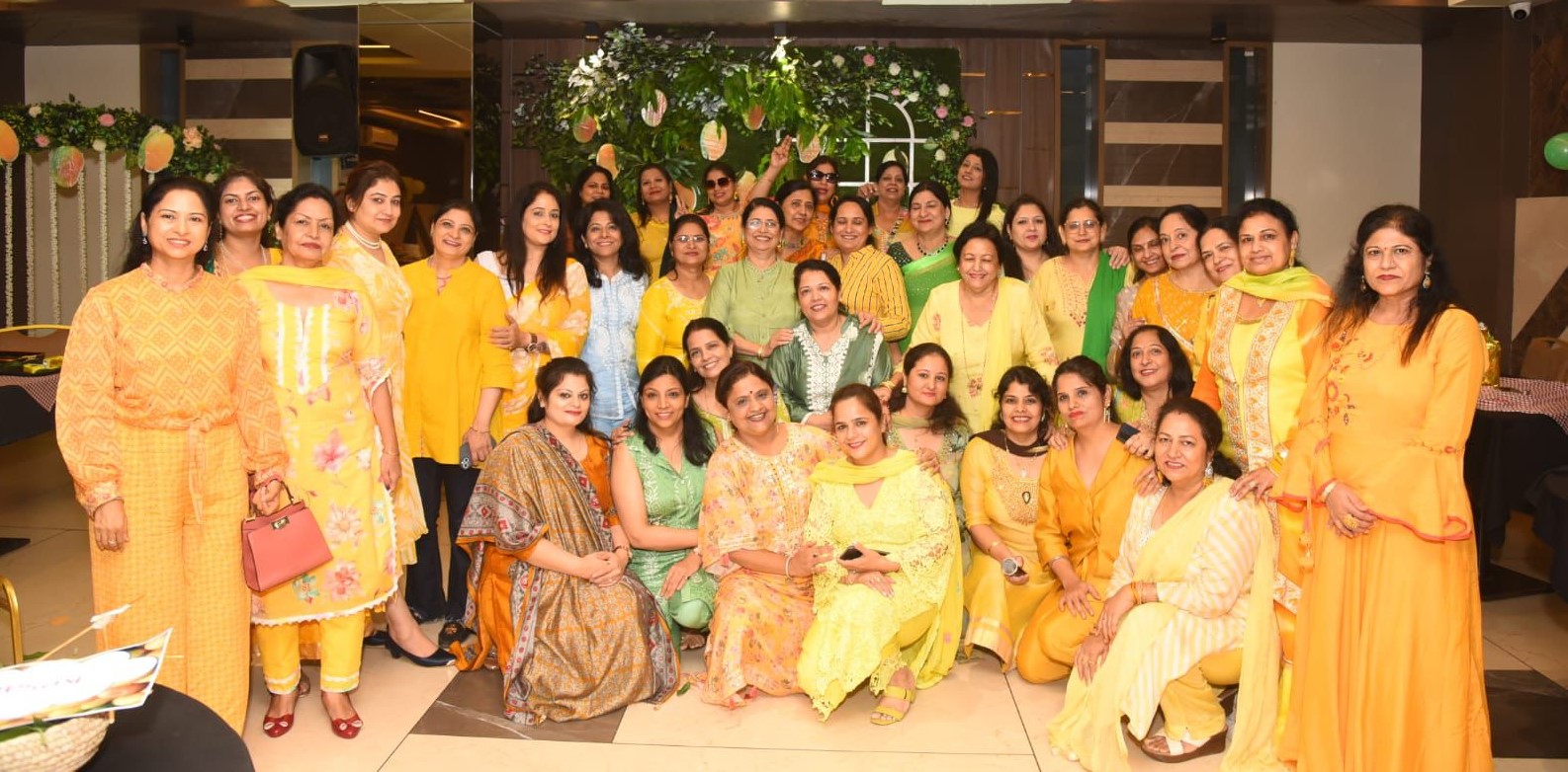 Lashkara Club organized a program on Mango Tango theme | मैंगो टैंगो थीम पर लशकारा क्लब का ...